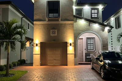 Aquabella Hialeah 18 Homes for Sale | Echo Fine Properties