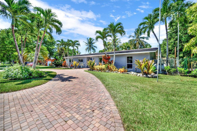 Colonial Palms Manor Miami | Echo Fine Properties