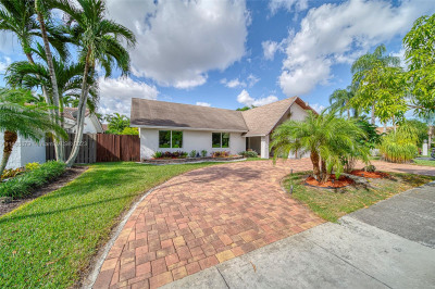 Calusa Miami 30 Homes for Sale | Echo Fine Properties
