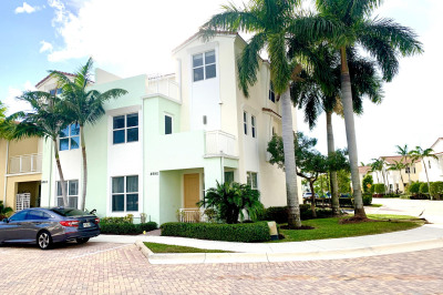 Centra Boca Raton | Echo Fine Properties