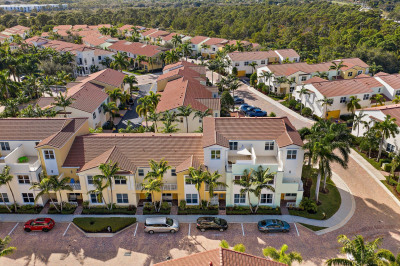 Centra Boca Raton | Echo Fine Properties