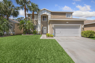 Springtree Stuart 1 Home for Sale | Echo Fine Properties