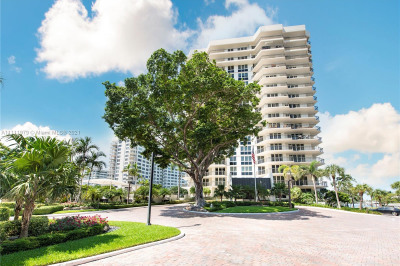 The Carlton Boca Raton | Echo Fine Properties
