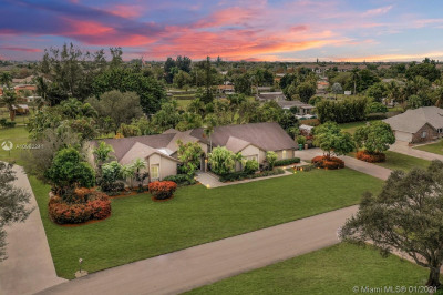 Calder Farms Davie | Echo Fine Properties