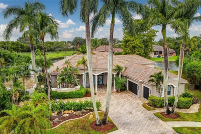 Stonebrook Estates Davie 4 Homes for Sale | Echo Fine Properties