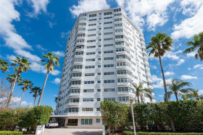 Octagon Towers Miami Beach 2 Homes for Sale | Echo Fine Properties