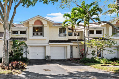 Discovery Pointe Deerfield Beach 6 Homes for Sale | Echo Fine Properties