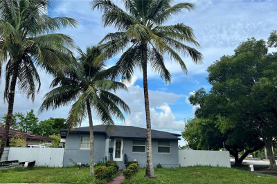 Capson Manor Hialeah | Echo Fine Properties