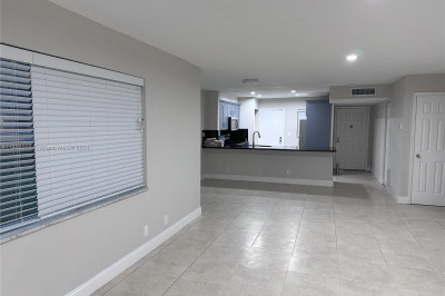 The Falls of Inverrary Lauderhill 48 Homes for Sale | Echo Fine Properties