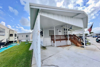 Ancient Oaks Resort Okeechobee 16 Homes for Sale | Echo Fine Properties