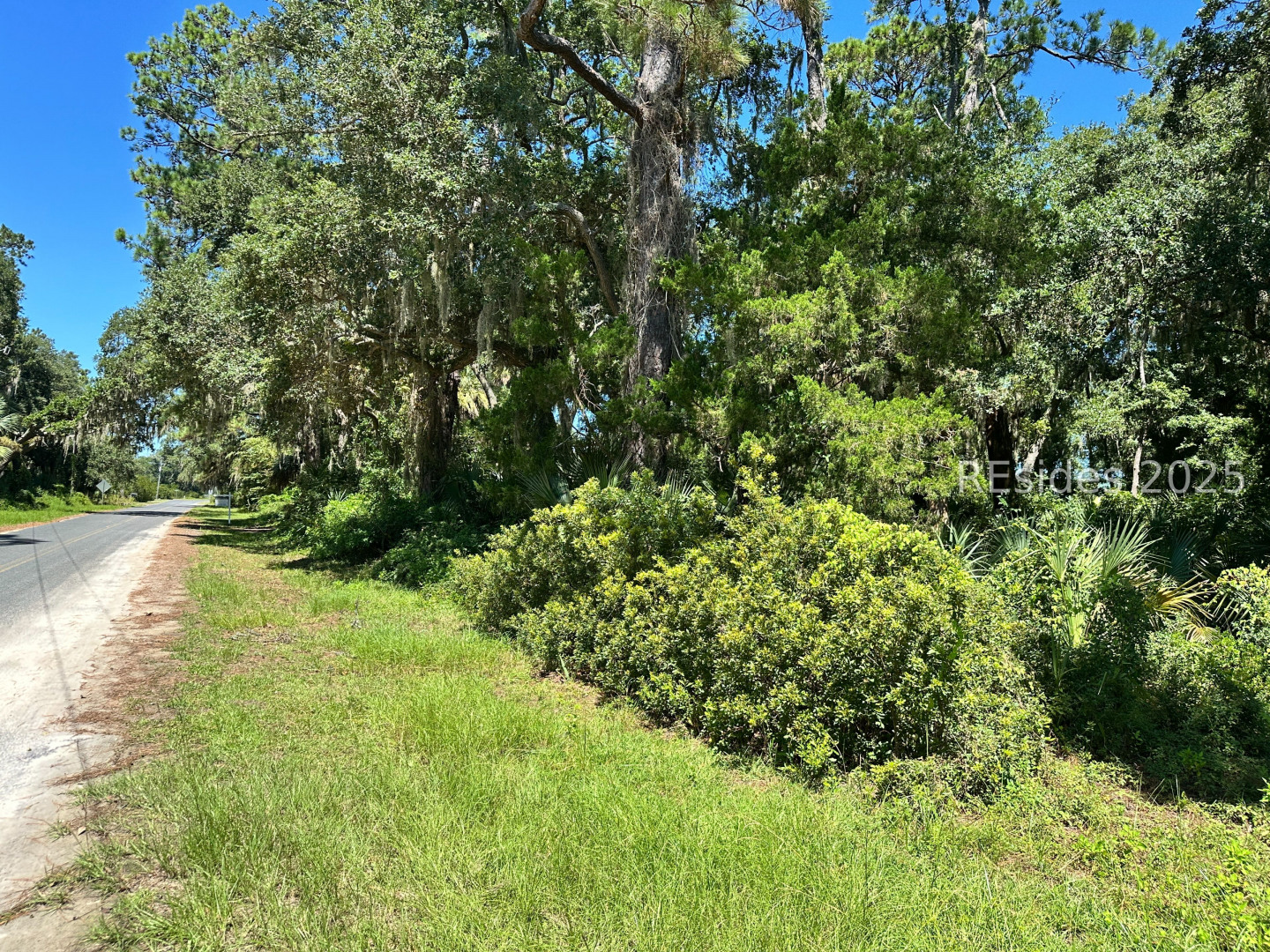 127 Horse Island Road, St Helena Island, SC | Sea Glass Properties