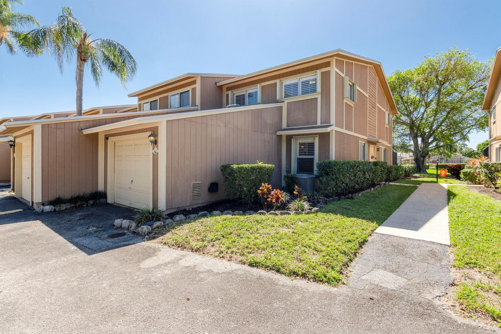 56 Maplecrest Circle, Jupiter Jupiter | Echo Fine Properties