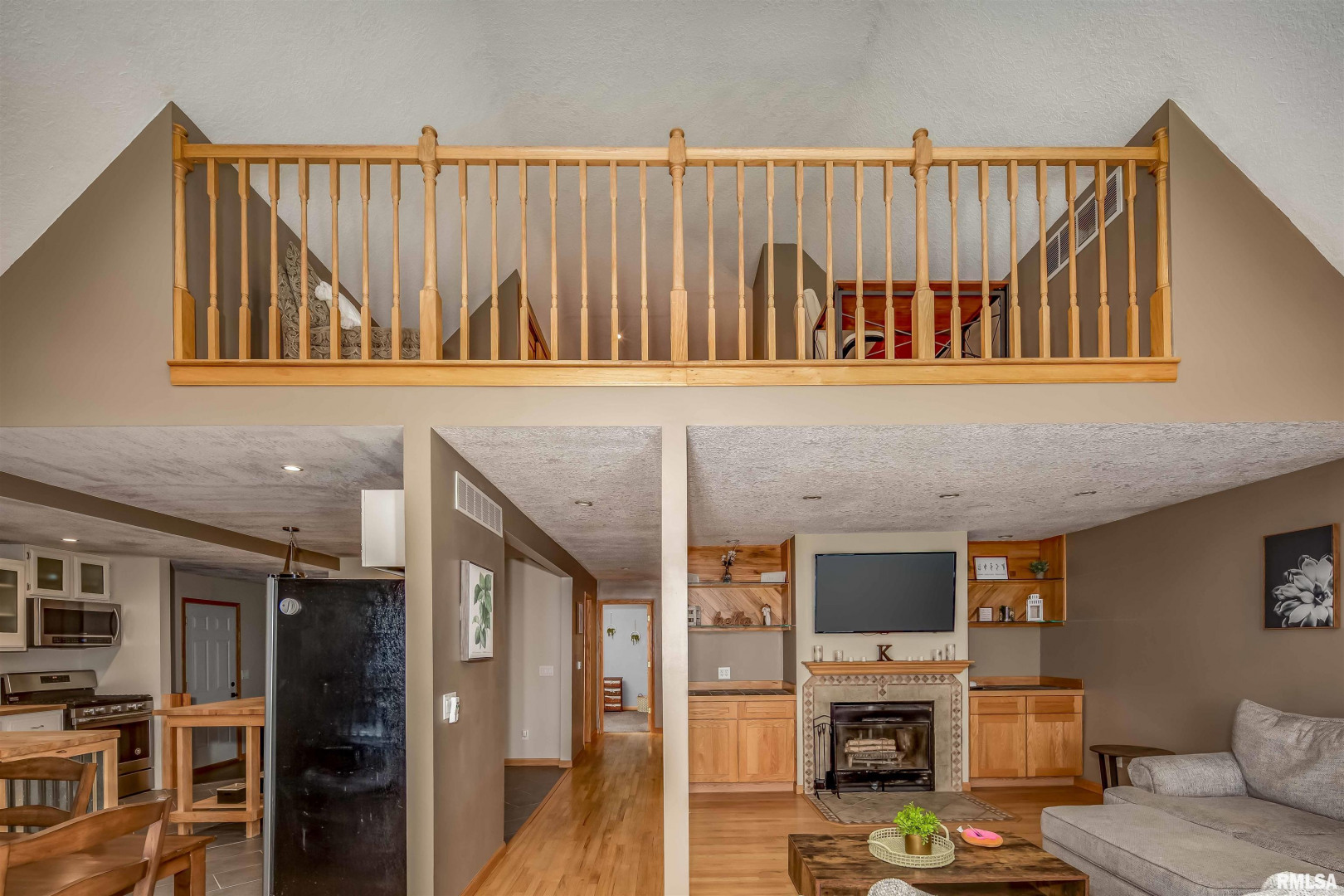 528 Roberts Lane, Sherrard, IL | Ruhl&Ruhl