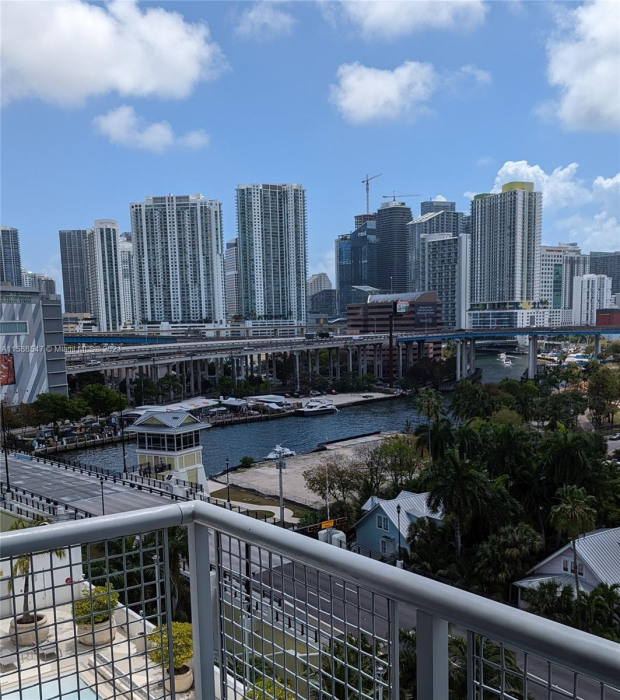 10 SW South River Dr, Miami Miami City | Echo Fine Properties