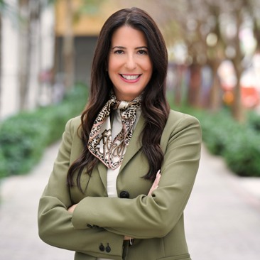 Mor Ezer, Realtor Associate, Brown Harris Stevens