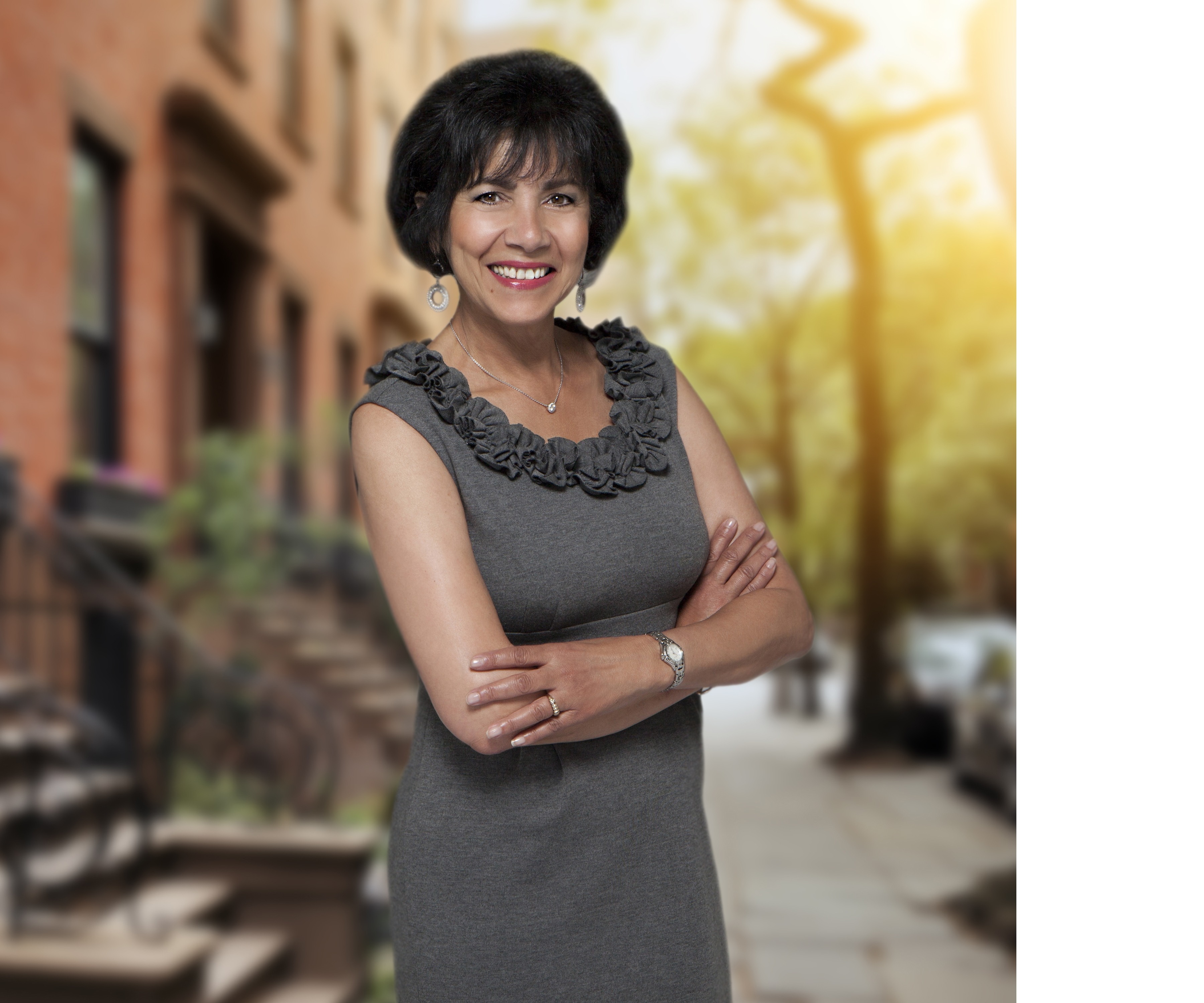 Elizabeth Alicea, Licensed Real Estate Salesperson, Brown Harris Stevens